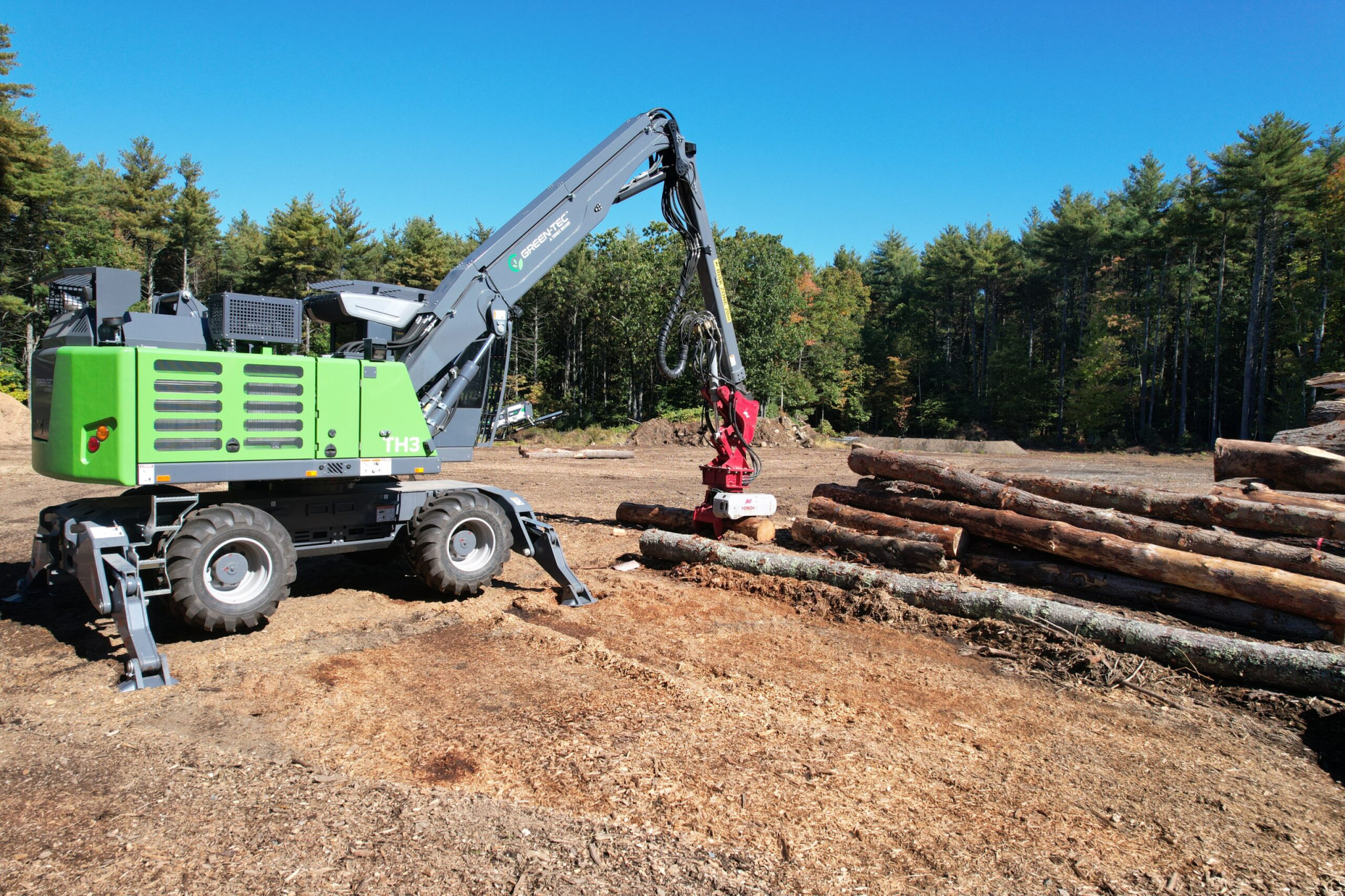 Green-Tec TH3 Tree Handler unlocks efficiency with the VOSCH grapple ...